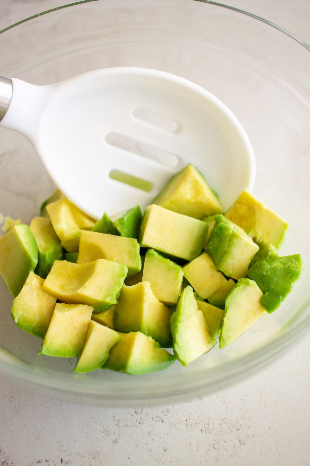 A Complete Guide On How To Freeze Avocado Chunks - The Bonnie Fig