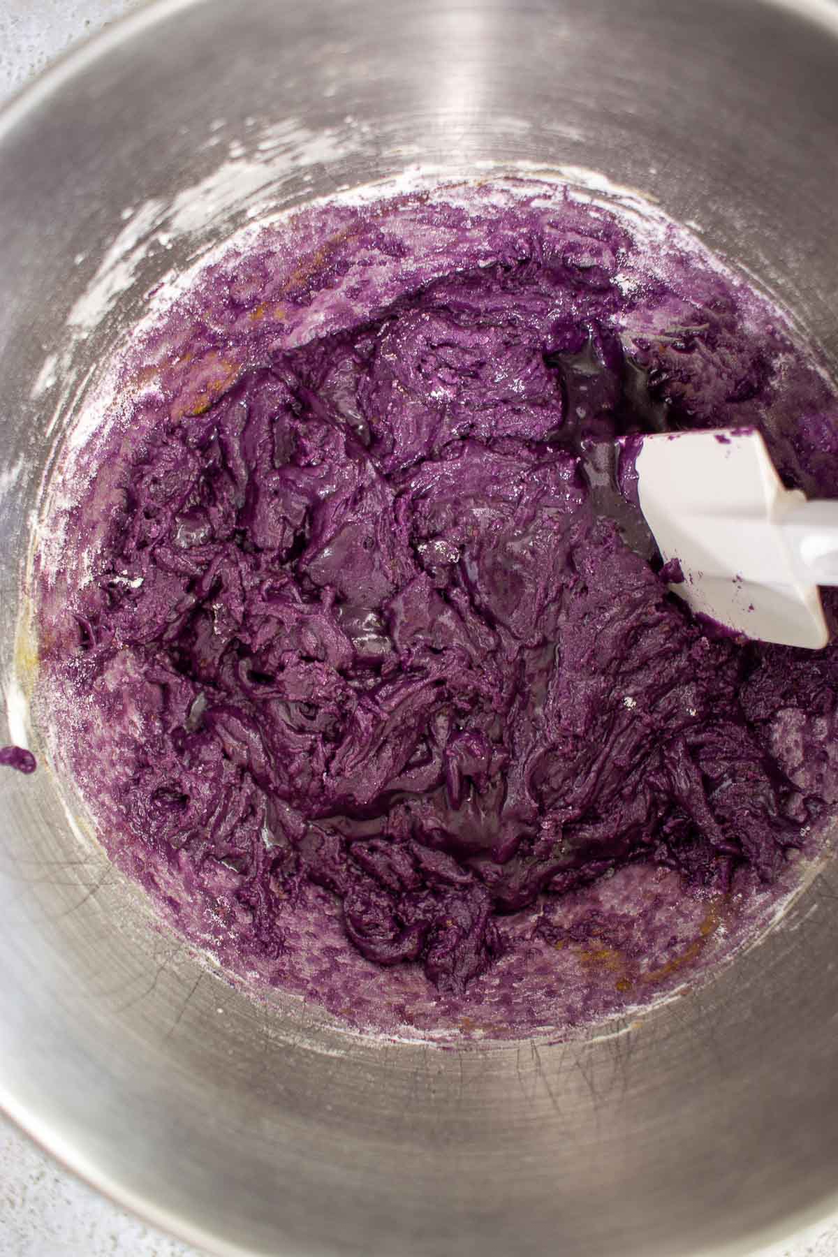 Soft Chewy White Chocolate Chip Ube Crinkles Recipe - The Bonnie Fig